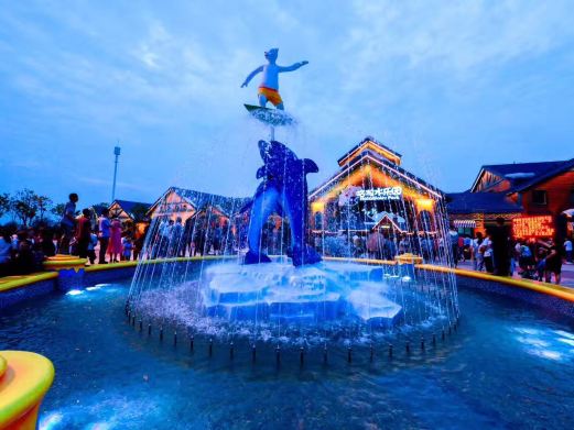 Hala Water Park - Thrilling Water Rides and Carnival Performances