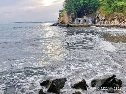 Waterfall Bay Park - Serene Seaside Attraction